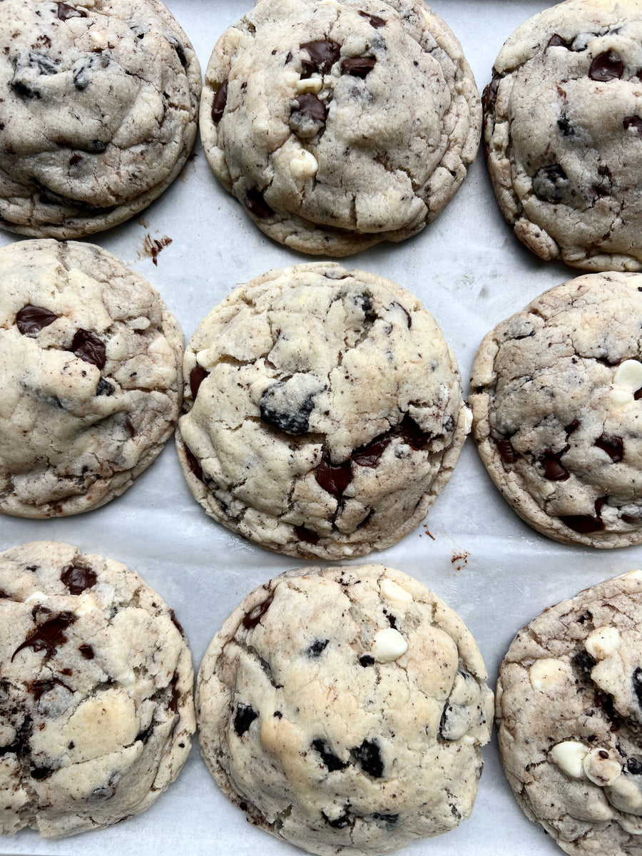 Cookies & Cream – Let's Get Baked Artisan Desserts